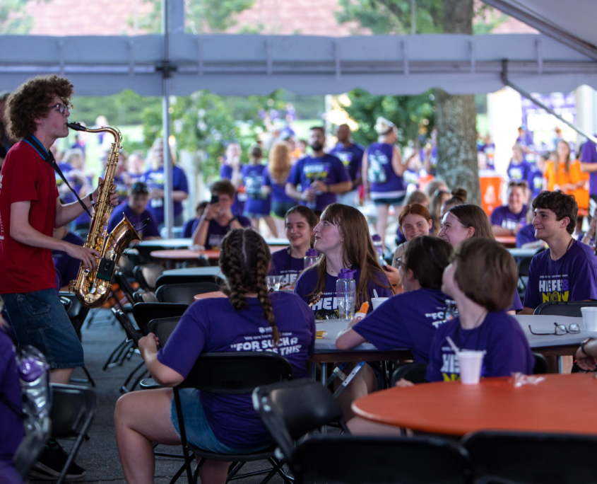 Teens learn, grow, worship, and serve at latest youth rally – WELS